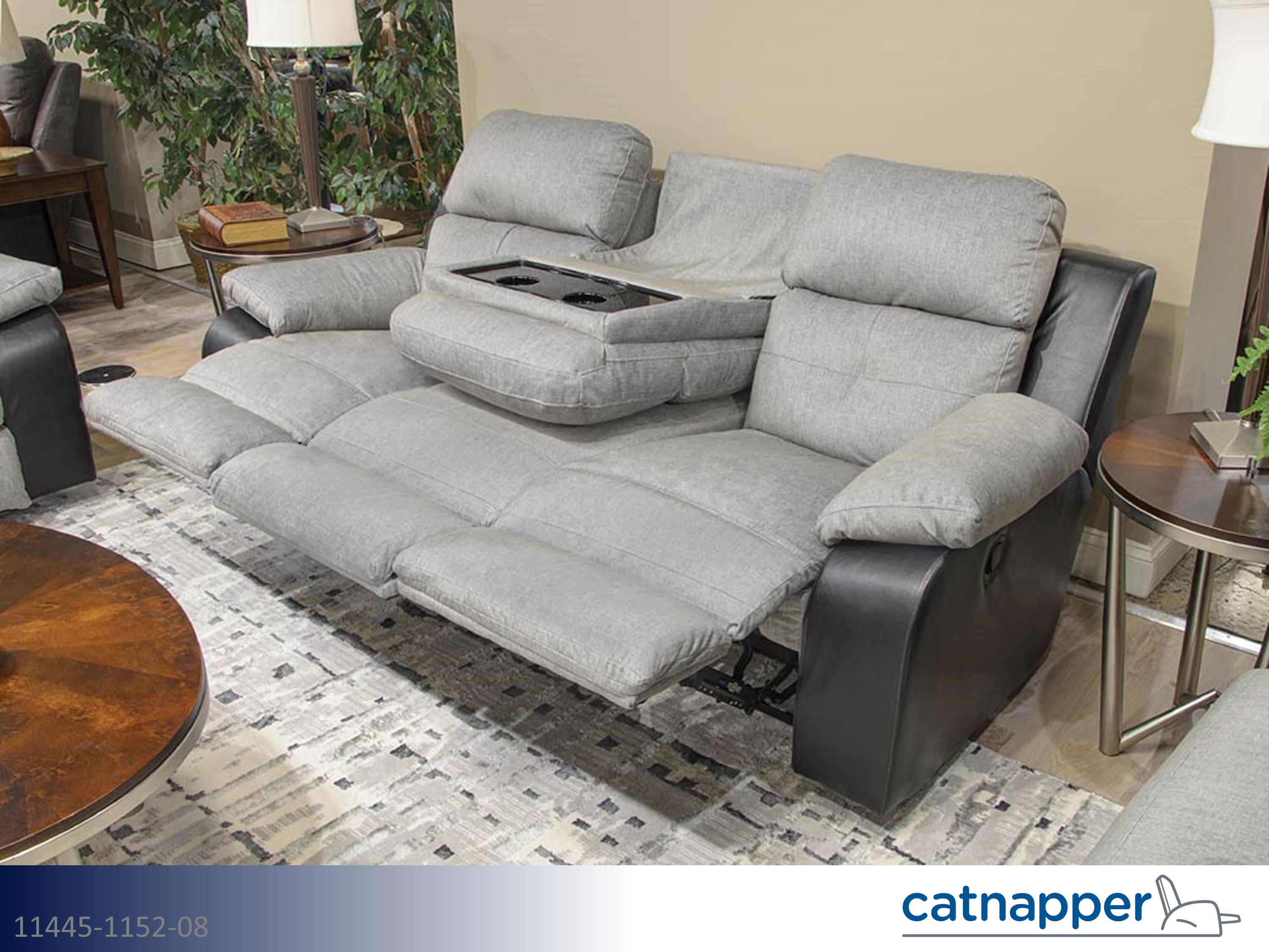 Catnapper Felix Black Motion Sofa | RentMart